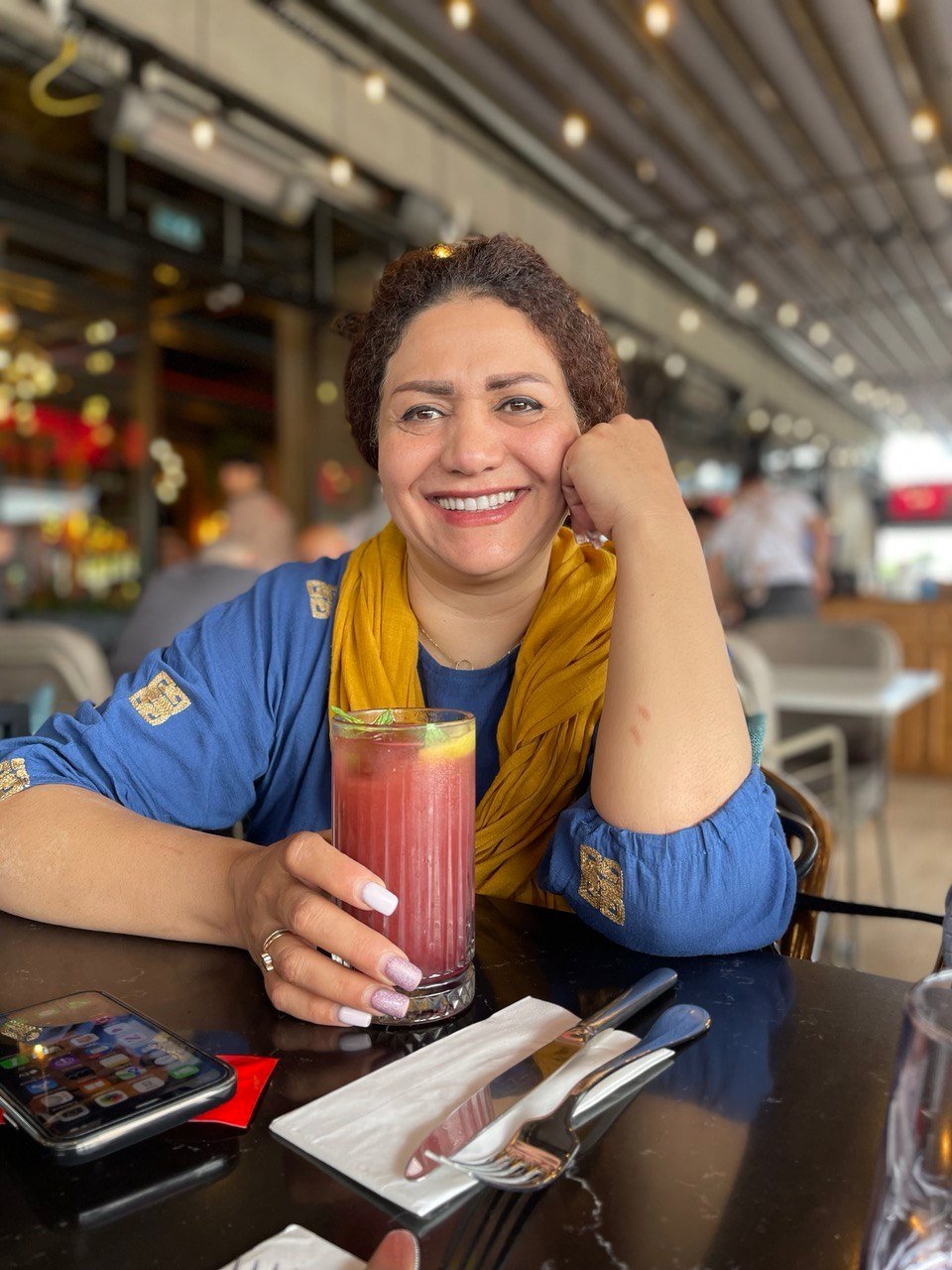 Zahra Hassani Abiz - The Association of Families of Flight PS752 ...